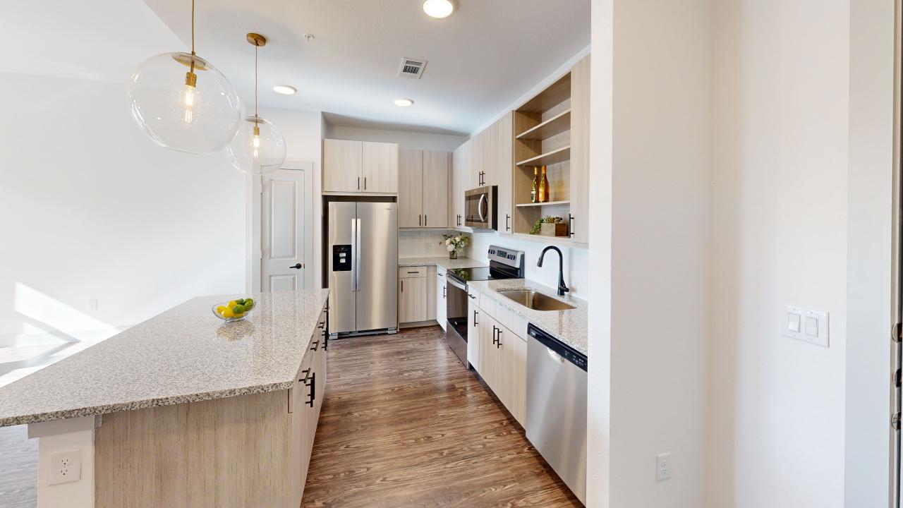 The Beacon Apartments - Beacon Square in Plano, TX